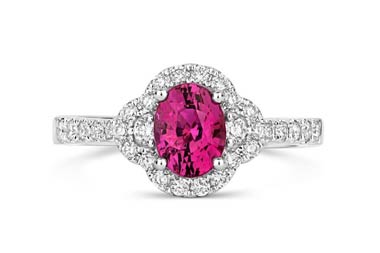 TIVON specialises in the finest gem-set jewellery